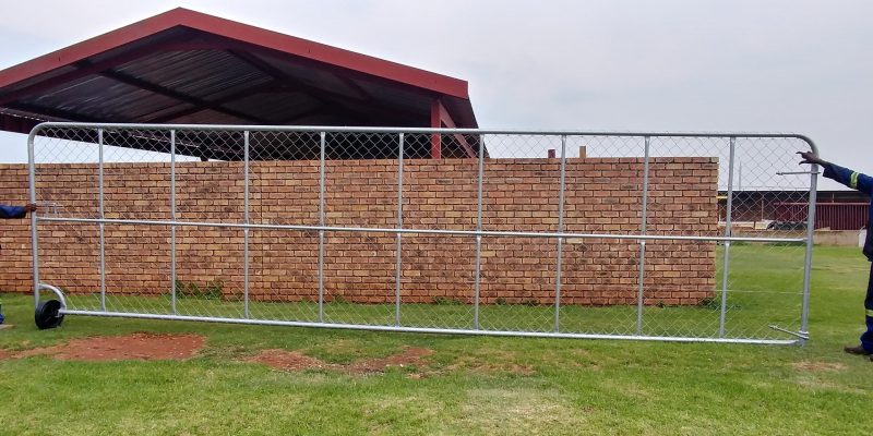 Diamond Mesh Gate Gallery – Galilee Gates